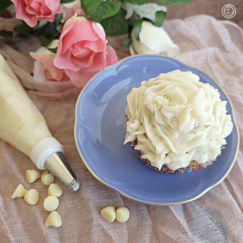 Homemade Chocolate Treasure Box Recipe is an edible container.